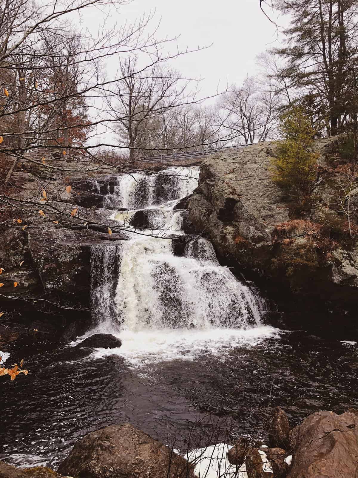 15 Beautiful Places to Take Pictures in Connecticut